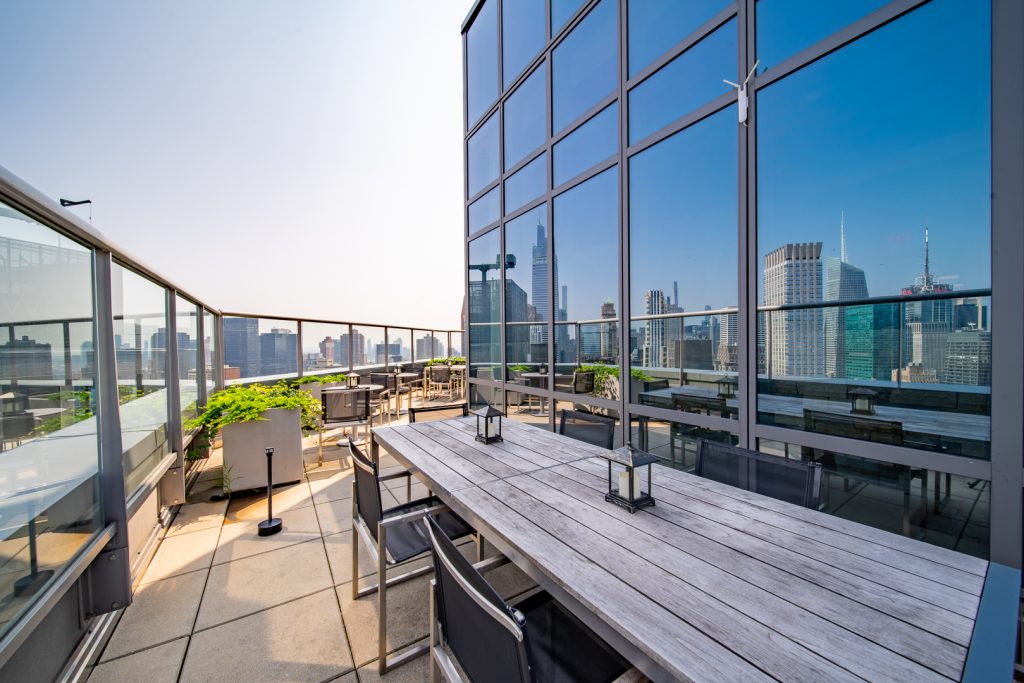 Luxury Amenities Apartments | One Sixty Madison